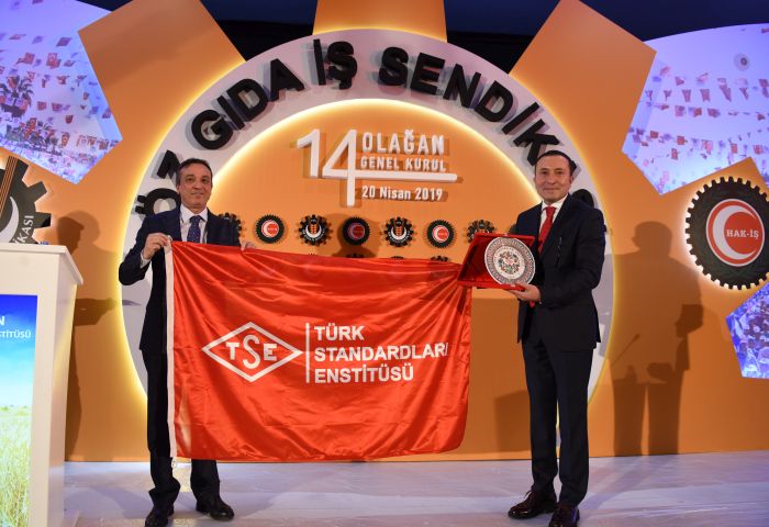 TSE EN ISO 9001:2015 Kalite Yönetim Belgesi alan ilk işçi sendikası ...